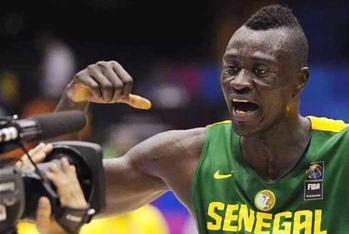 Jeep® ÉLITE - Pape Badji débarque à Châlons-Reims