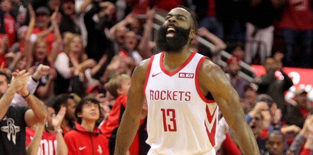 NBA - James Harden rejoint Michael Jordan et... Anthony Davis
