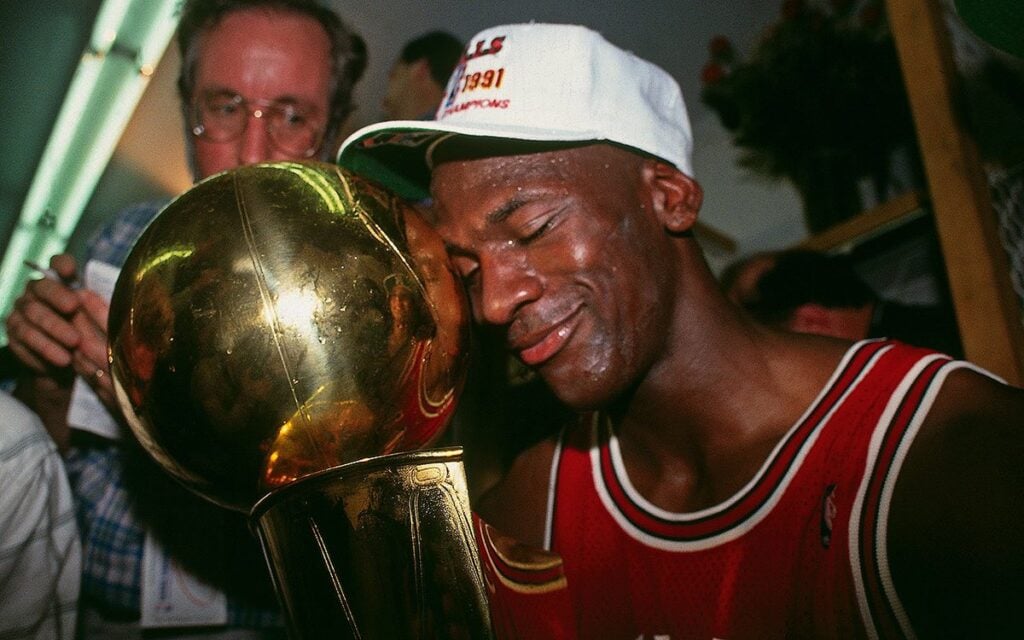 NBA - Lequel des 6 titres était le plus dur à gagner ? Michael Jordan ... NBA - Lequel des 6 titres était le plus dur à gagner ? Michael Jordan ...