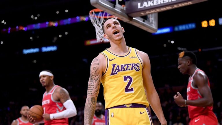 NBA - Un joueur des Rockets réagit au tacle de LaVar Ball envers Lonzo