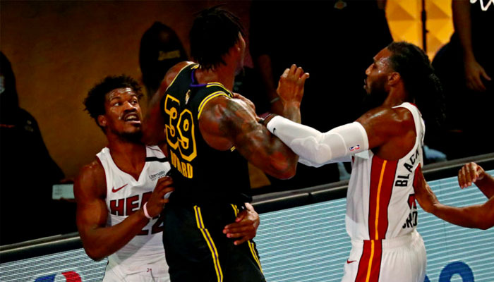 NBA - Après une bataille au rebond, Butler et Howard se chauffent ...